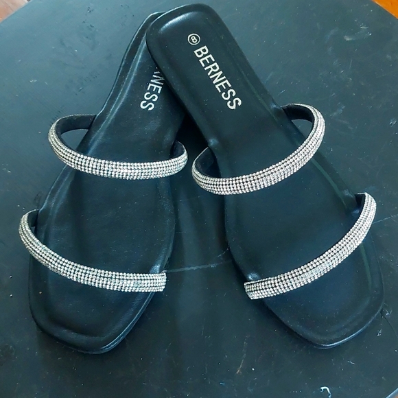 Berness | Shoes | Brand New Never Worn Gorgeous Rhinestone Strap ...